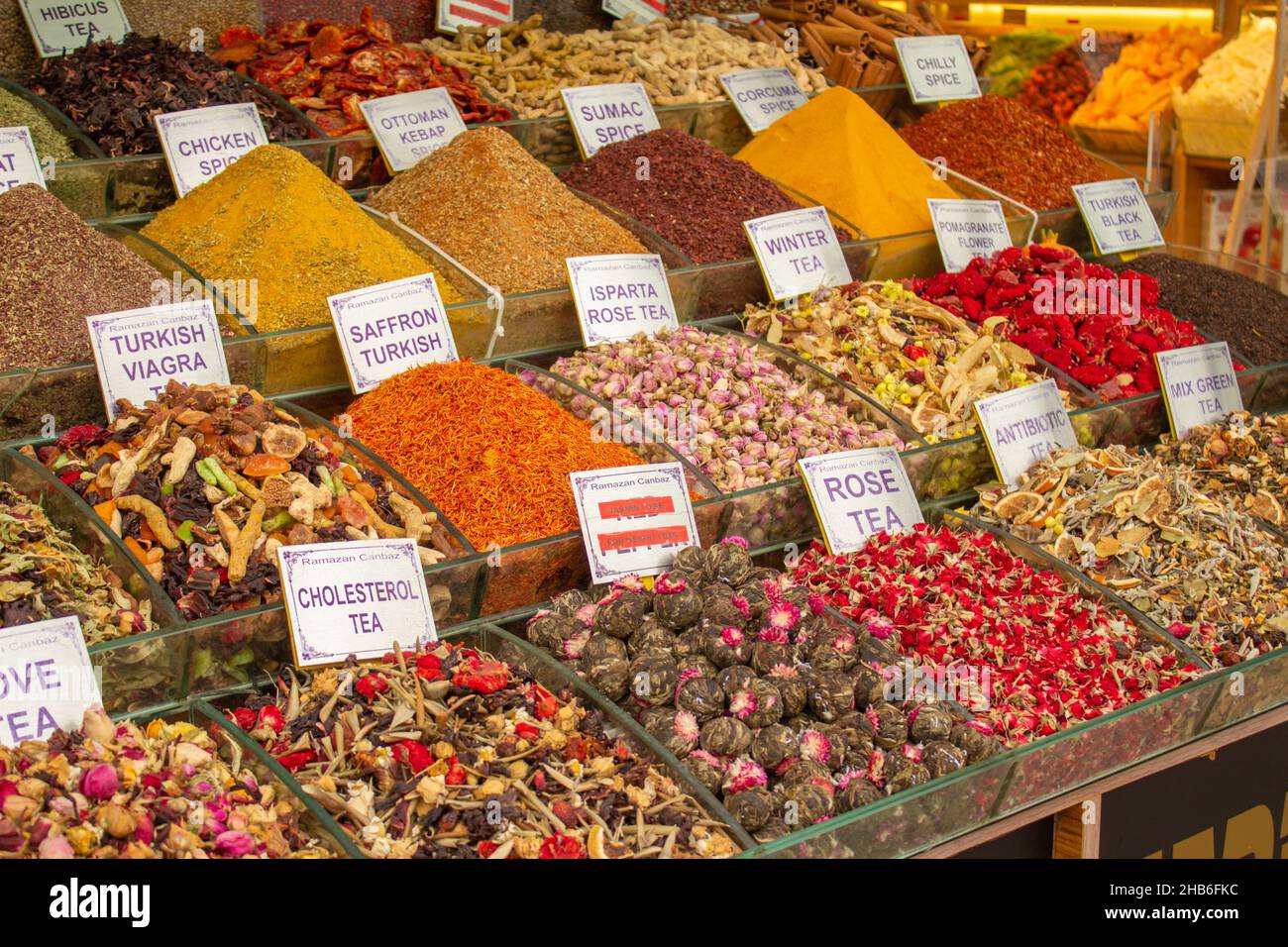 Street tea stall hi-res stock photography and images - Alamy
