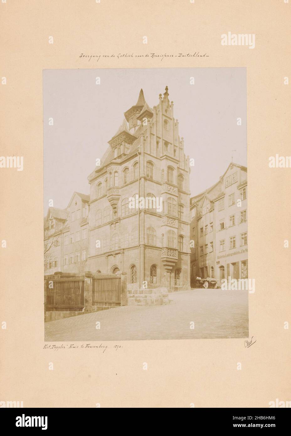 Toppler house hi-res stock photography and images - Alamy