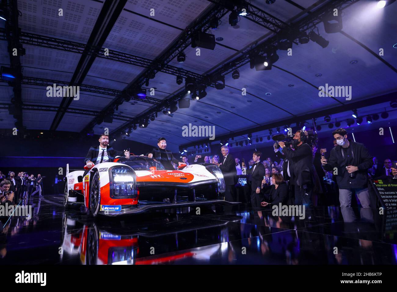 Paris, France. 16th Dec, 2021. Conway Mike (gbr), Winner of the FIA ...