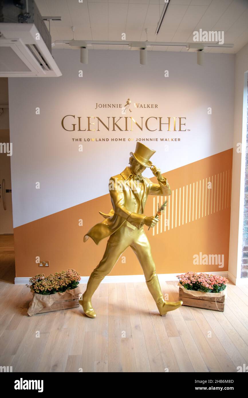 Johnnie walker striding man statue hi-res stock photography and images ...