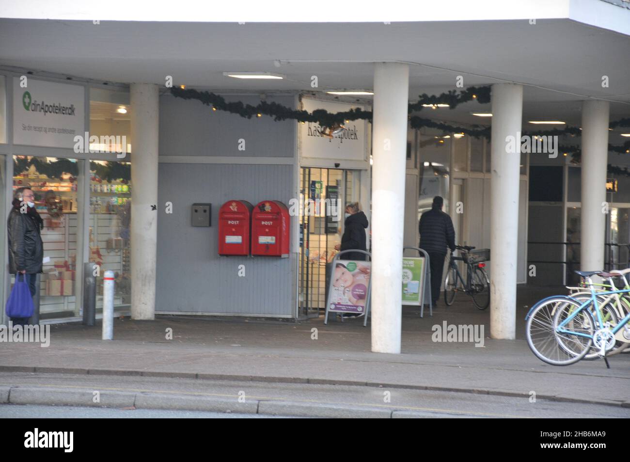 Copenhagen/Denmark./17 December 2021/ People can get third vaccines ...