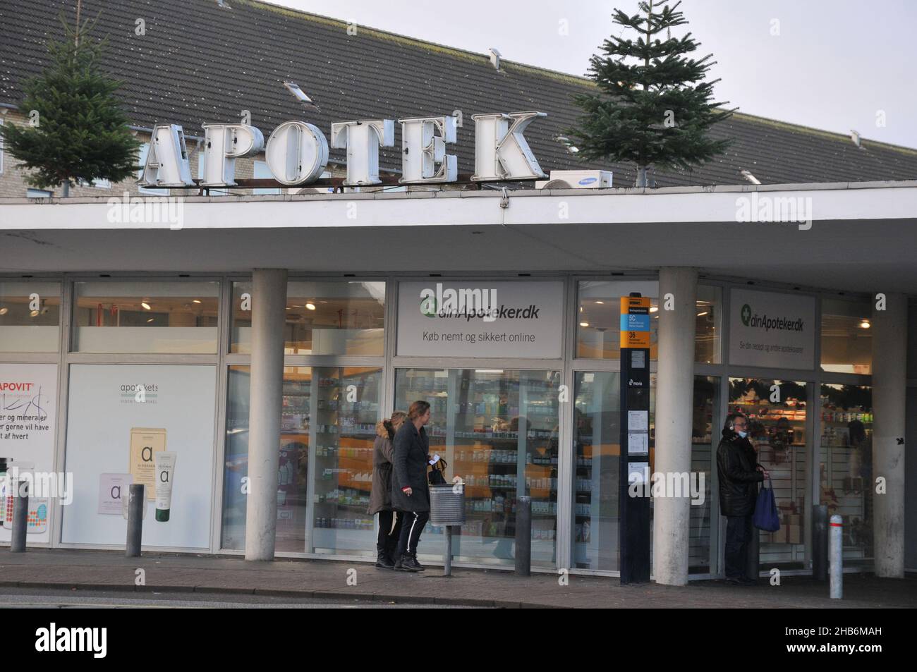 Copenhagen/Denmark./17 December 2021/ People can get third vaccines ...