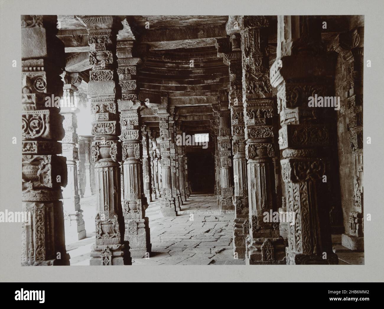 Delhi75 rai pithauras temple hi-res stock photography and images - Alamy