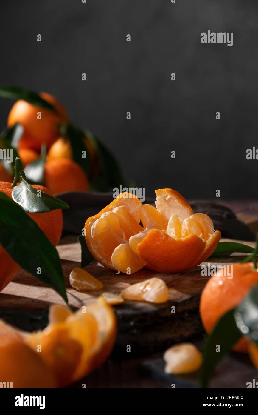 Fresh raw tangerine on dark background, healthy food ingredients Stock ...