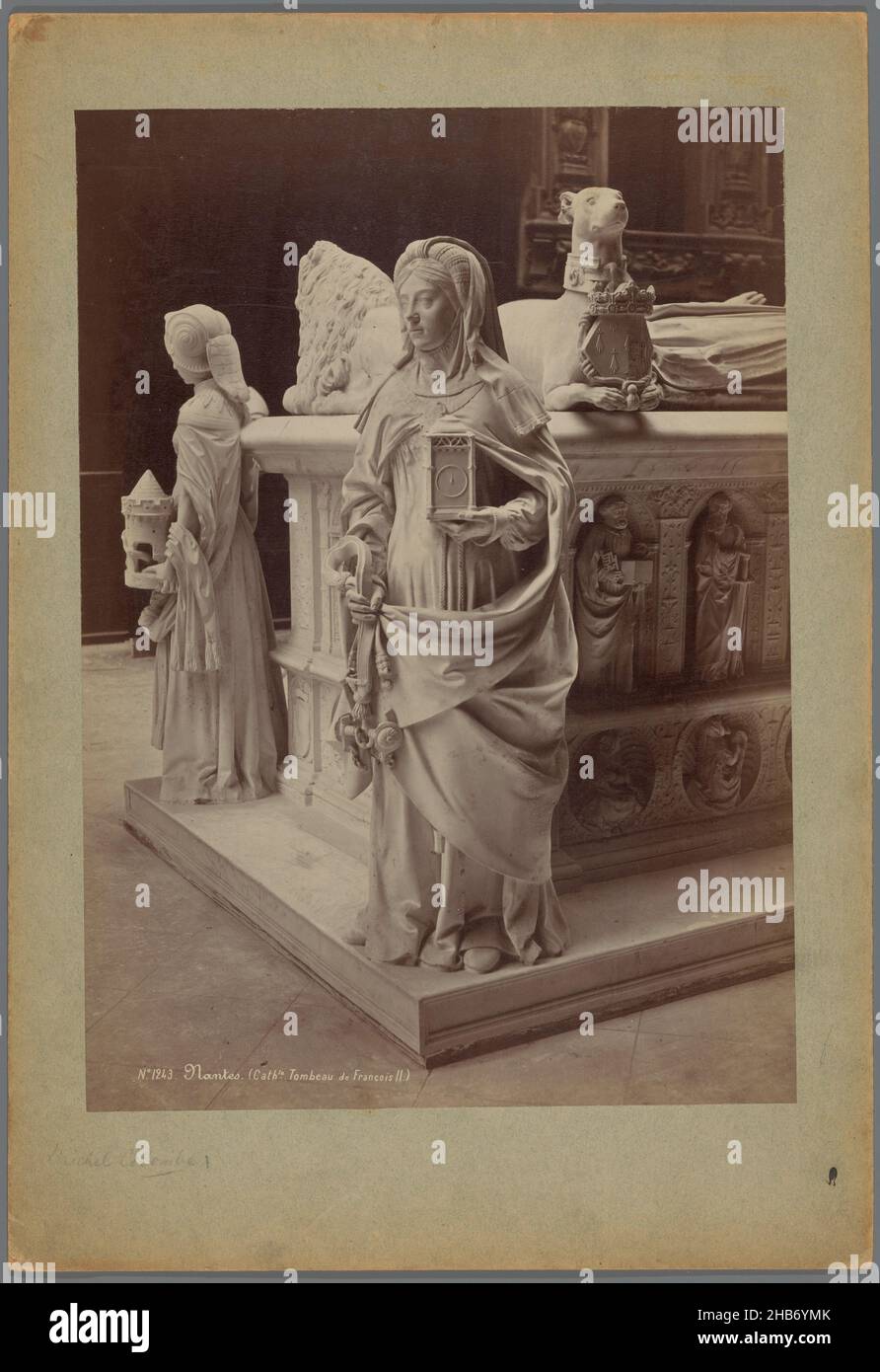 Cathle tombeau de francois ii hi-res stock photography and images - Alamy