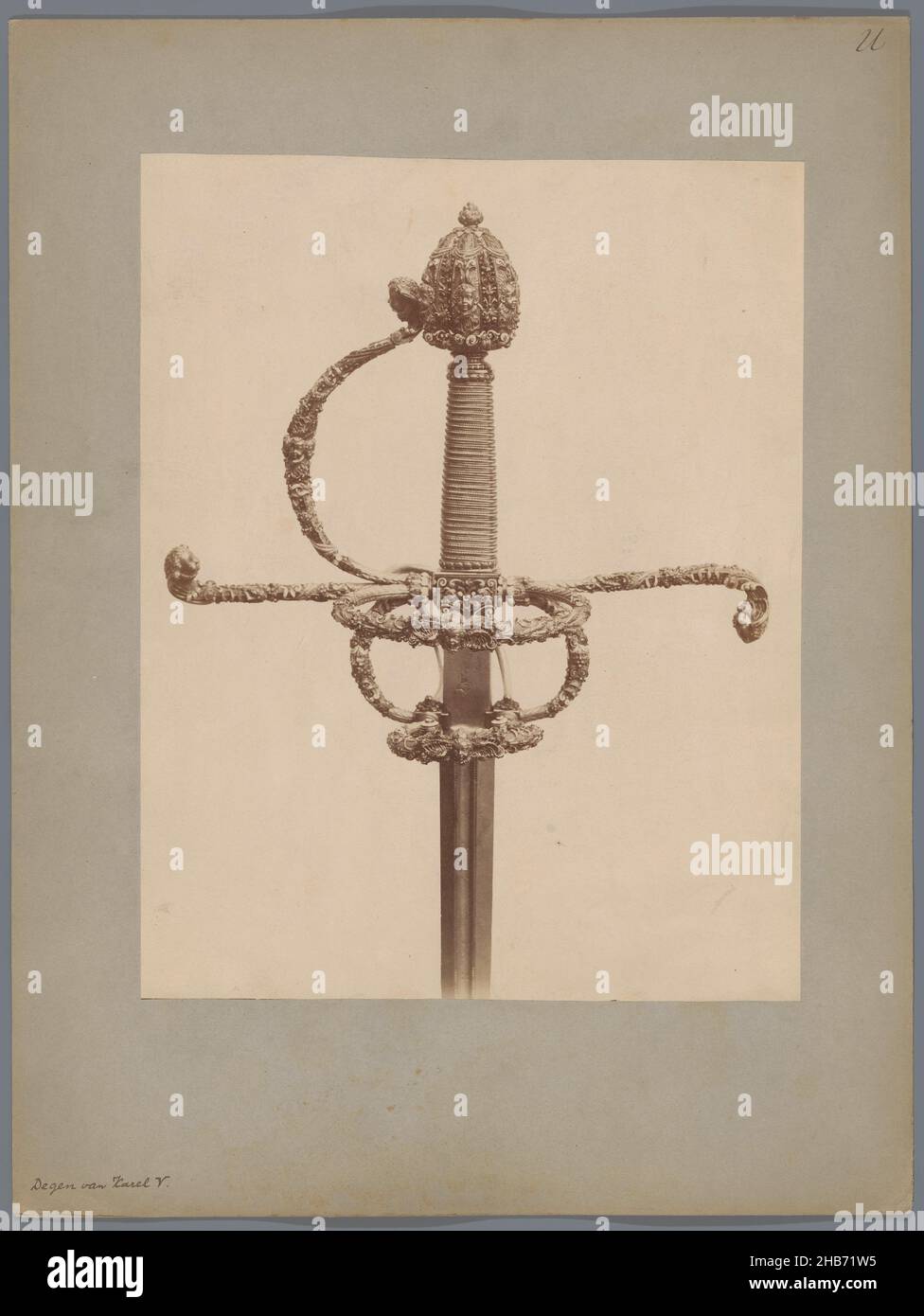 Decorated handle of the sword of Charles V, anonymous, 1850 - 1900 ...