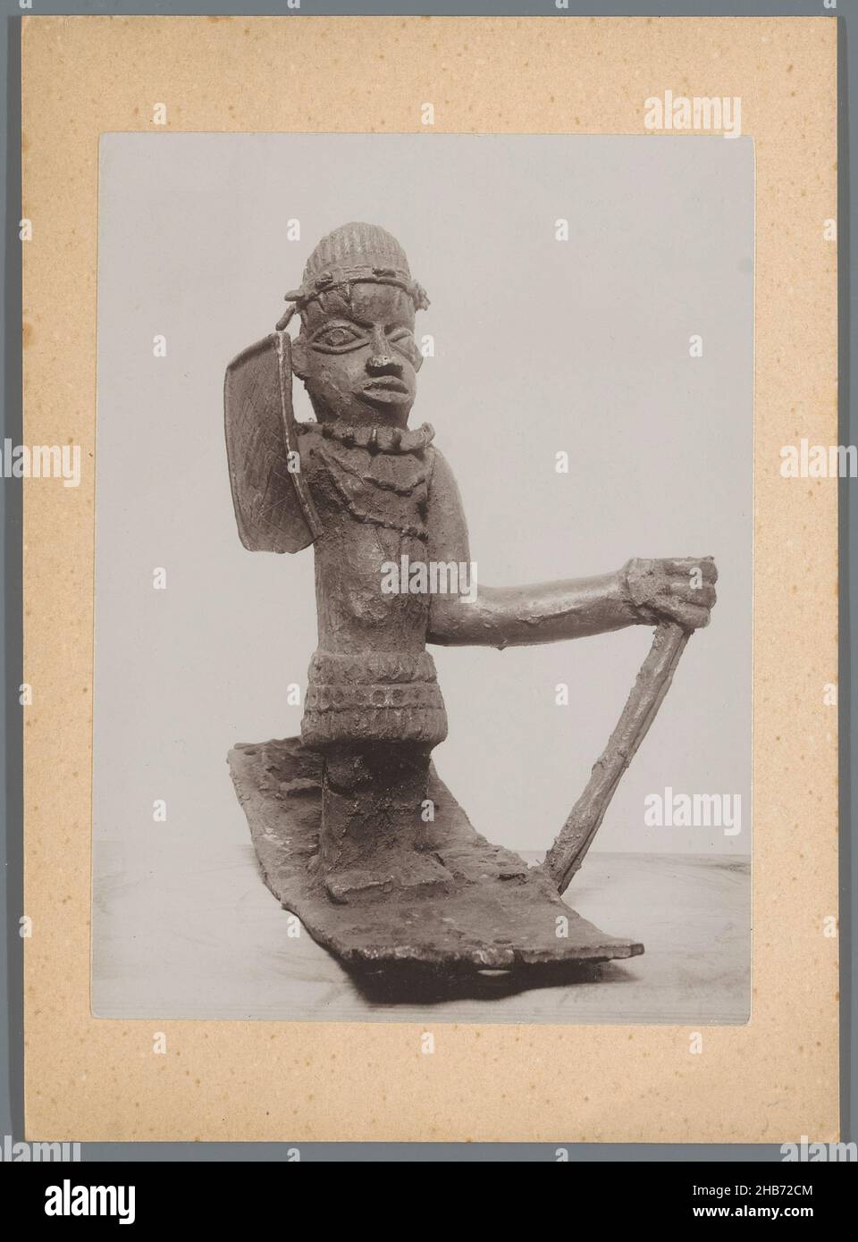Bronze statue of a warrior, anonymous, 1880 - 1940, baryta paper ...