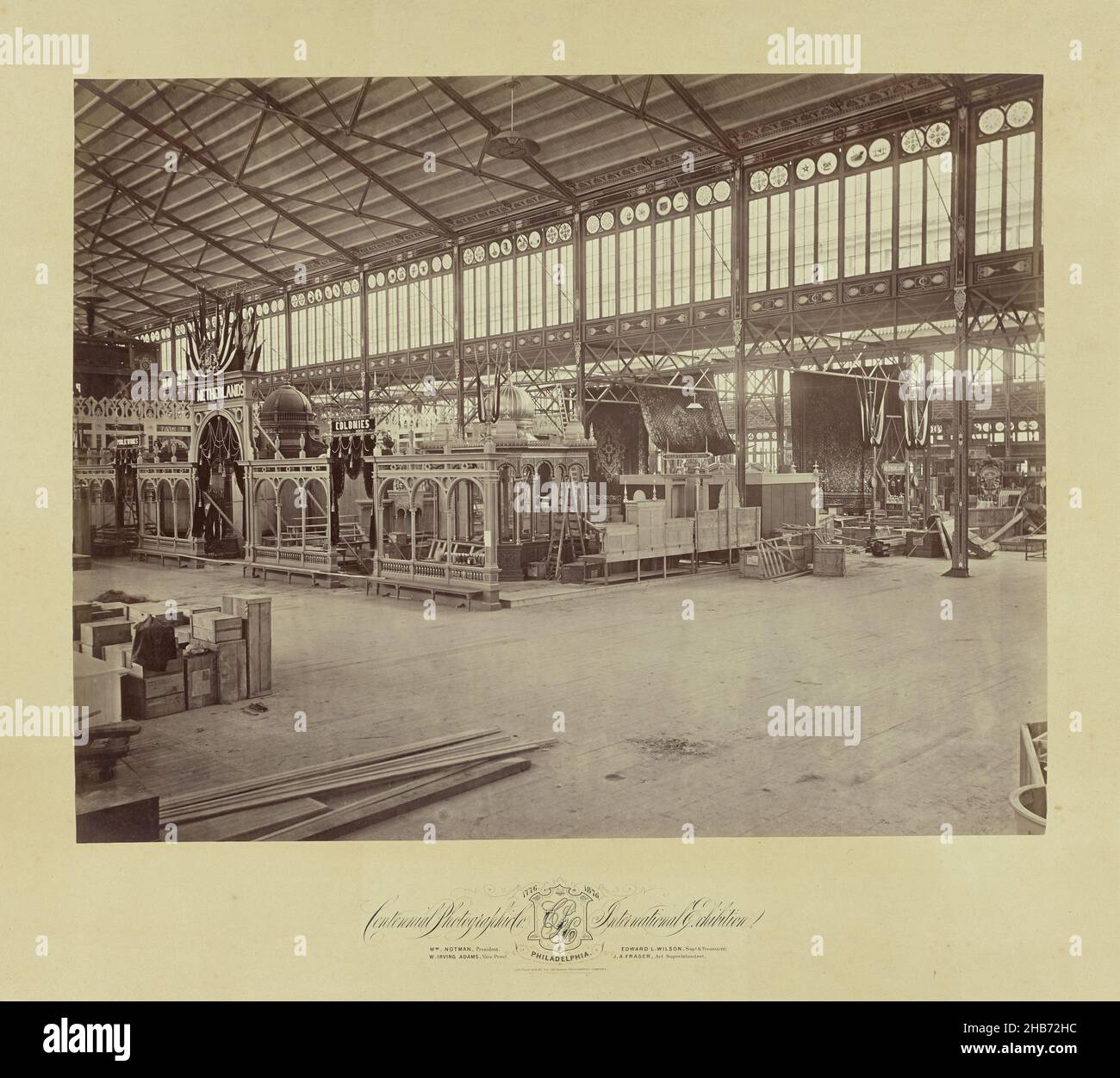 Construction of the Dutch section in the International Exhibition ...