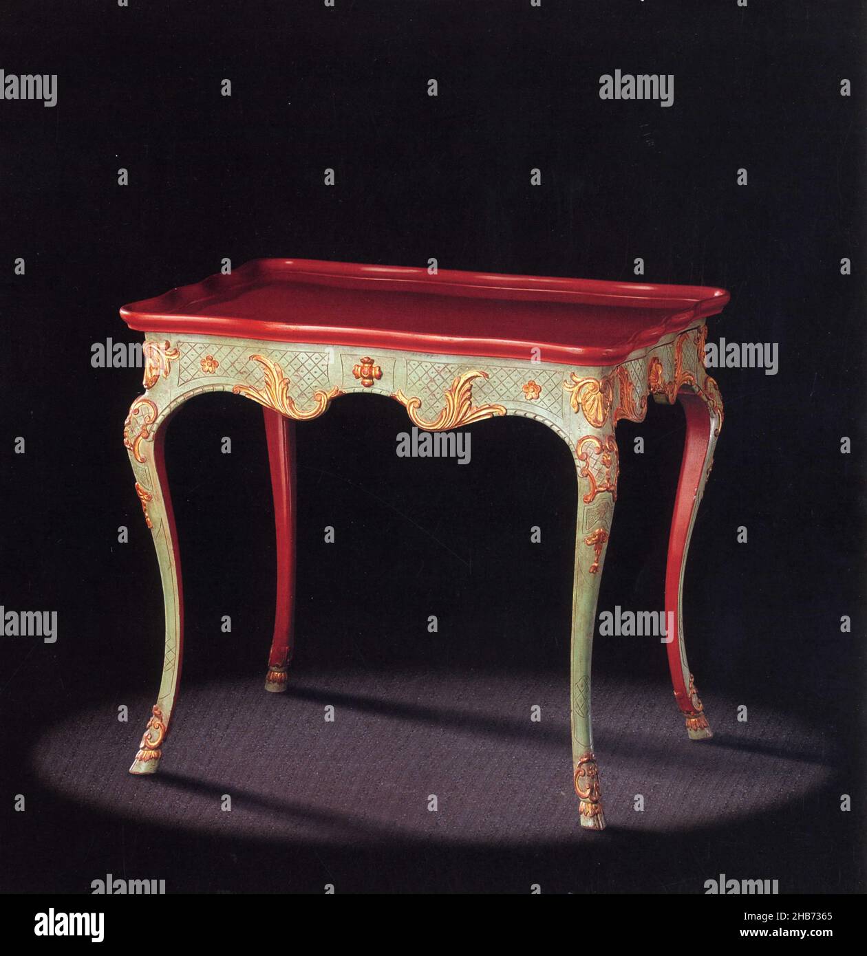 Louis xv style table hi-res stock photography and images - Alamy