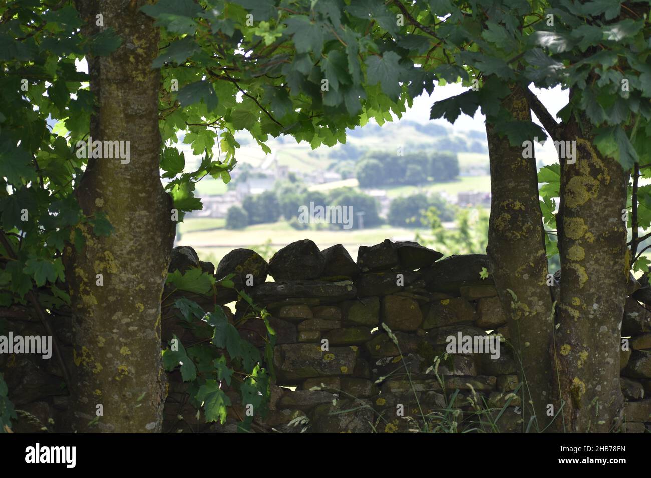 Natural window showing the Yorkshire Dales Stock Photo - Alamy