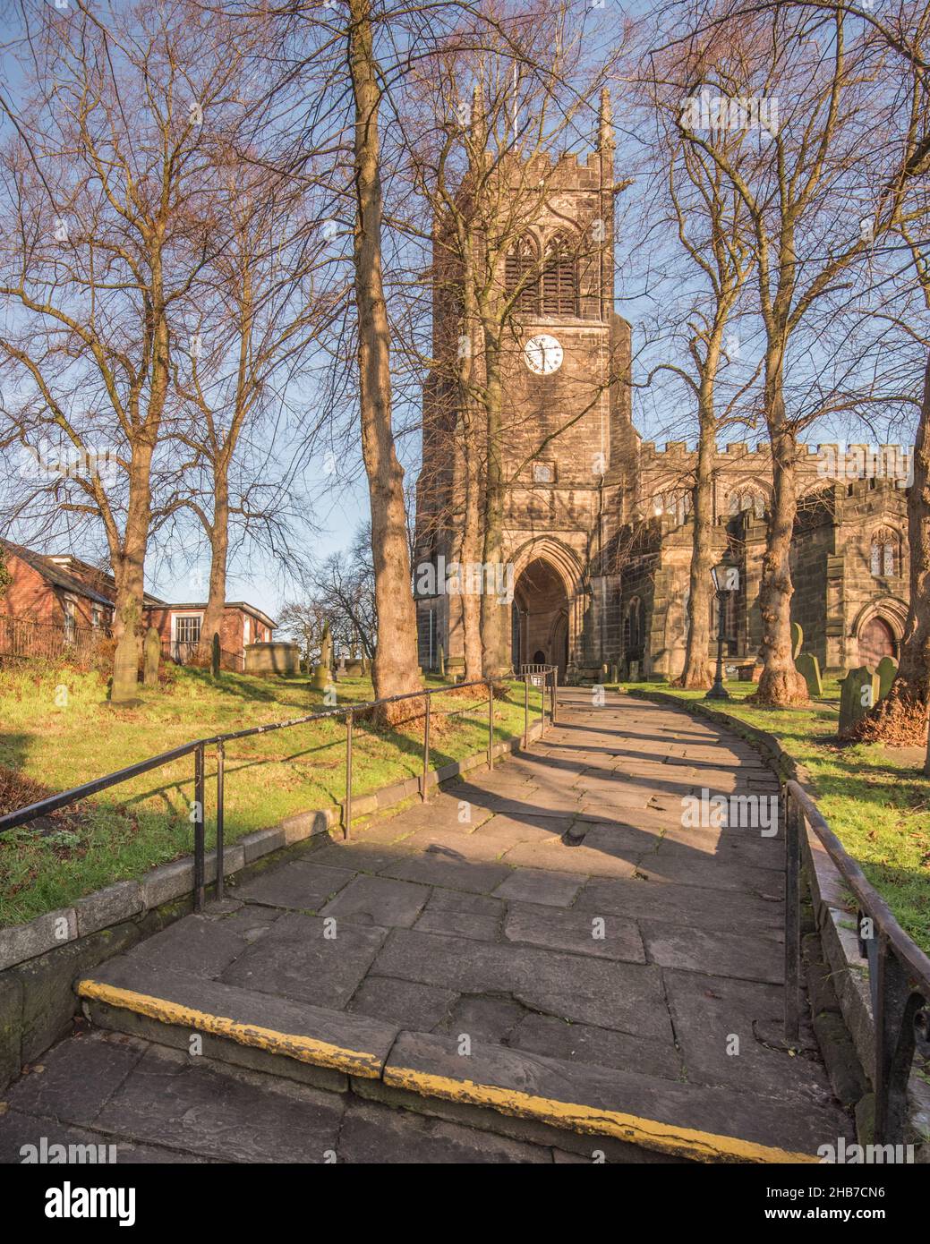 What to see in st marys church sandbach hi-res stock photography and ...