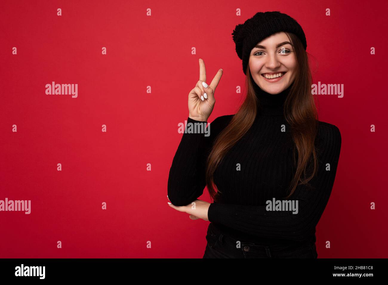 Photo of young positive happy attractive brunette woman with sincere ...