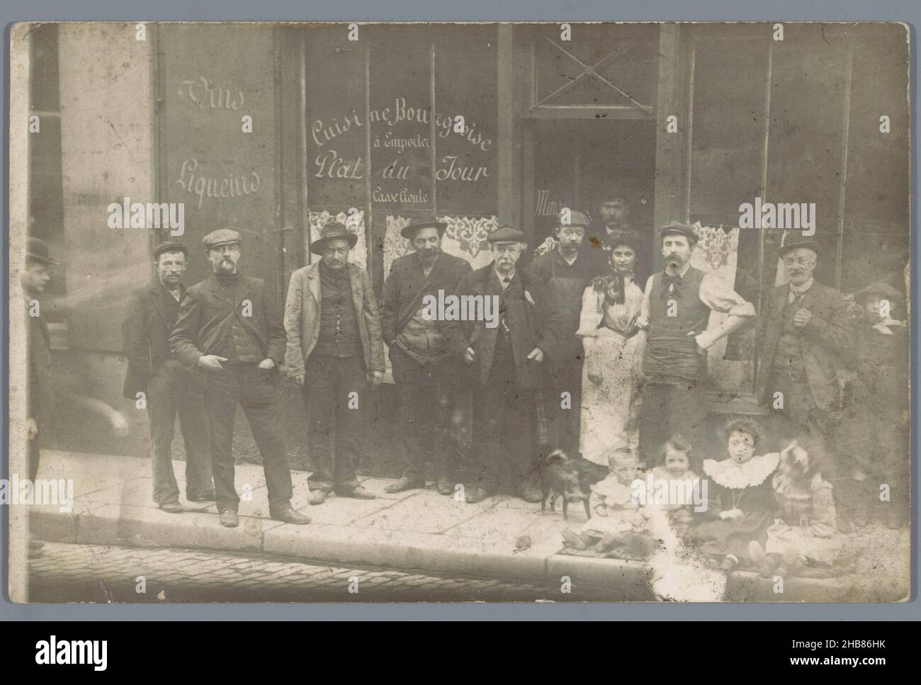 Group of people posing in front of a restaurant, anonymous, 1900 - 1920 ...