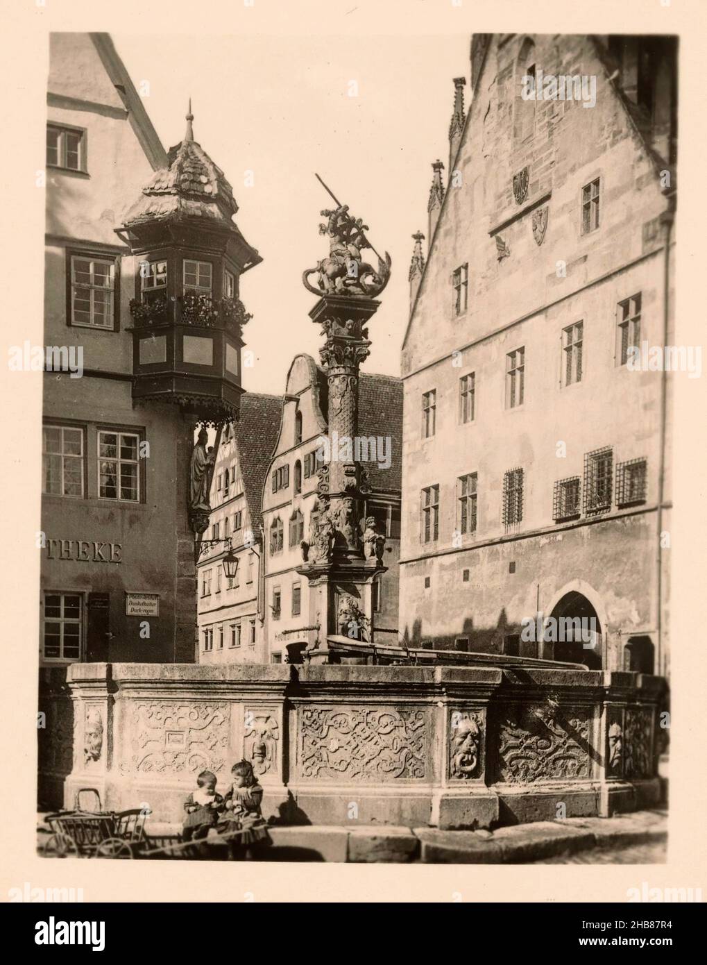 Georgebrunnen hi-res stock photography and images - Alamy