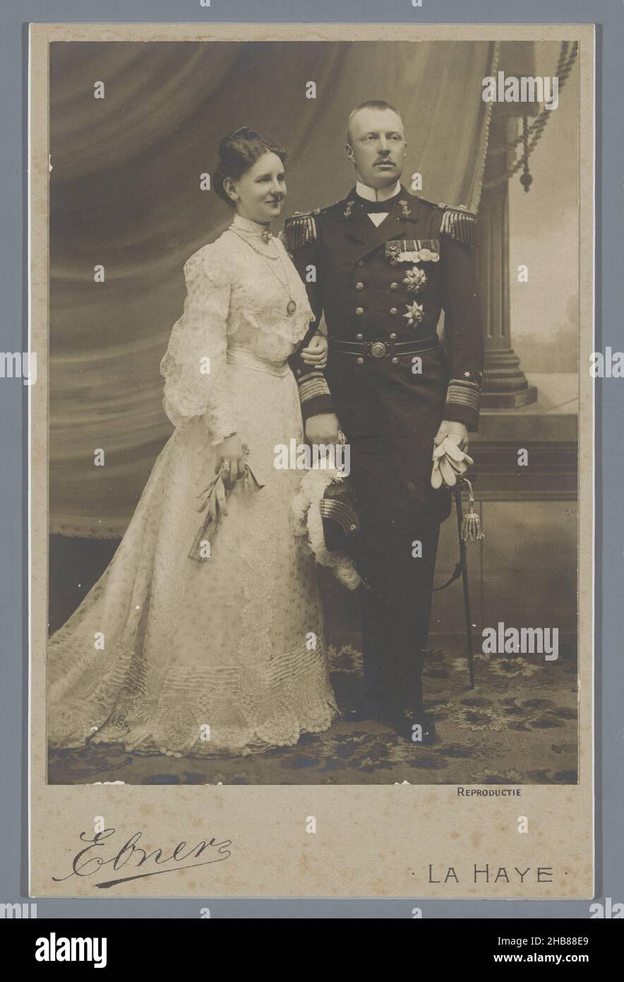 Portrait of Queen Wilhelmina and Prince Henry in uniform of scout-at ...