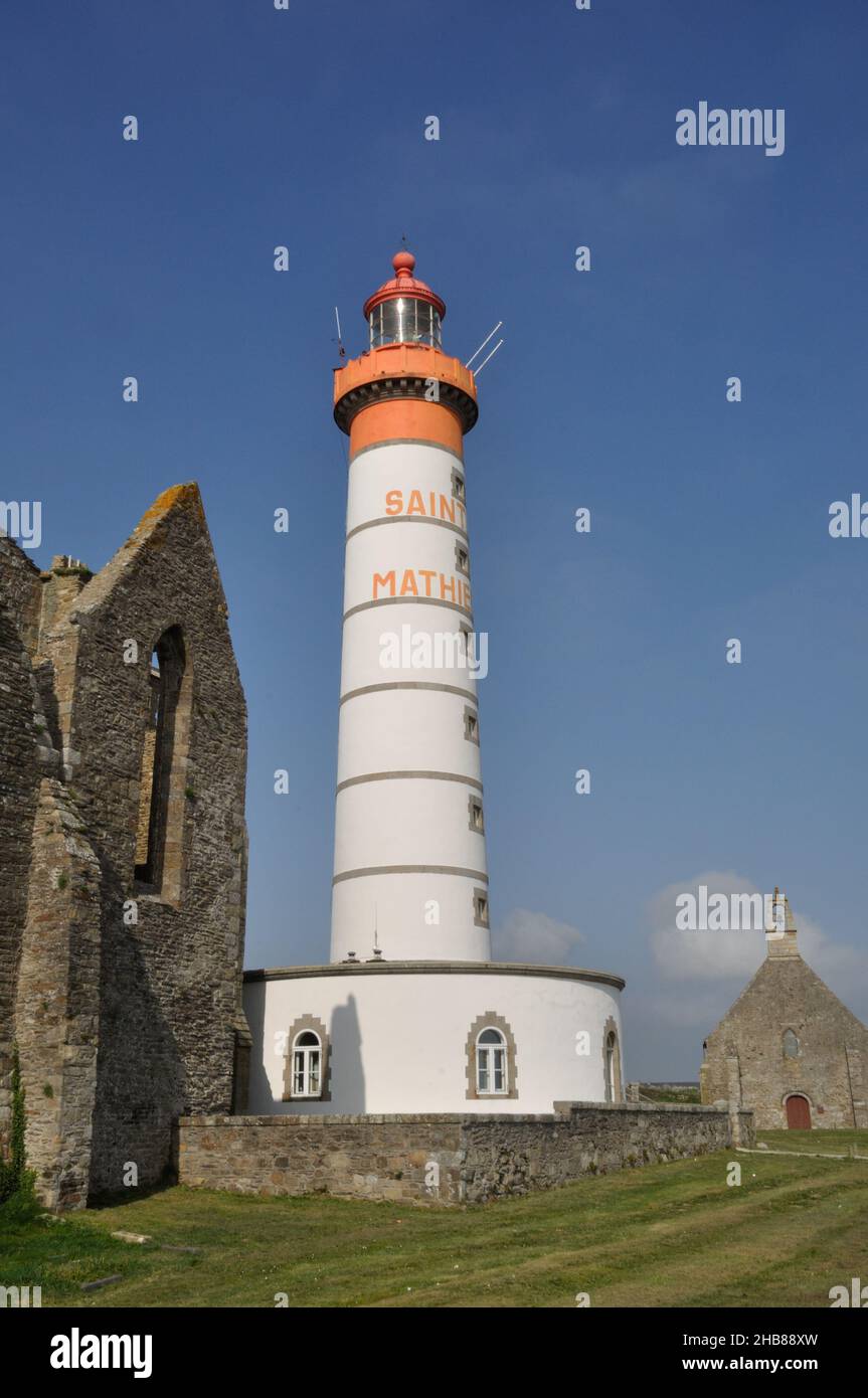 Phare de saint mathieu saint mathieu lighthouse hi-res stock ...