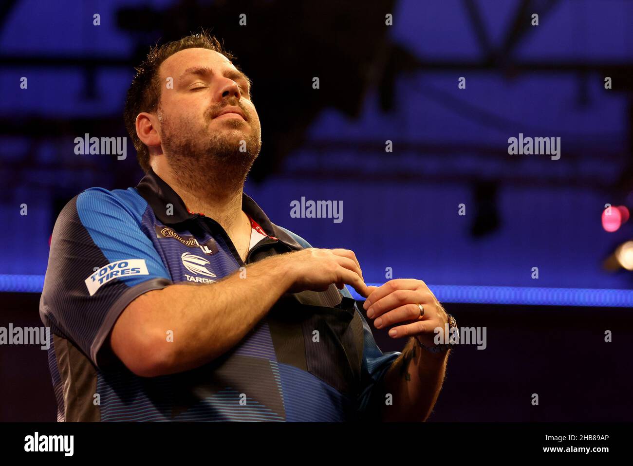 London, UK. 17th Dec, 2021. 16th December 2021; Alexandra Palace, London, England: The William ...