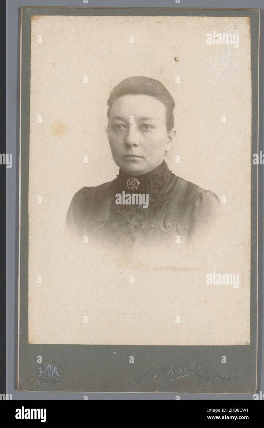 Portrait of an unknown woman, Stephanus Adrianus Schotel (mentioned on ...