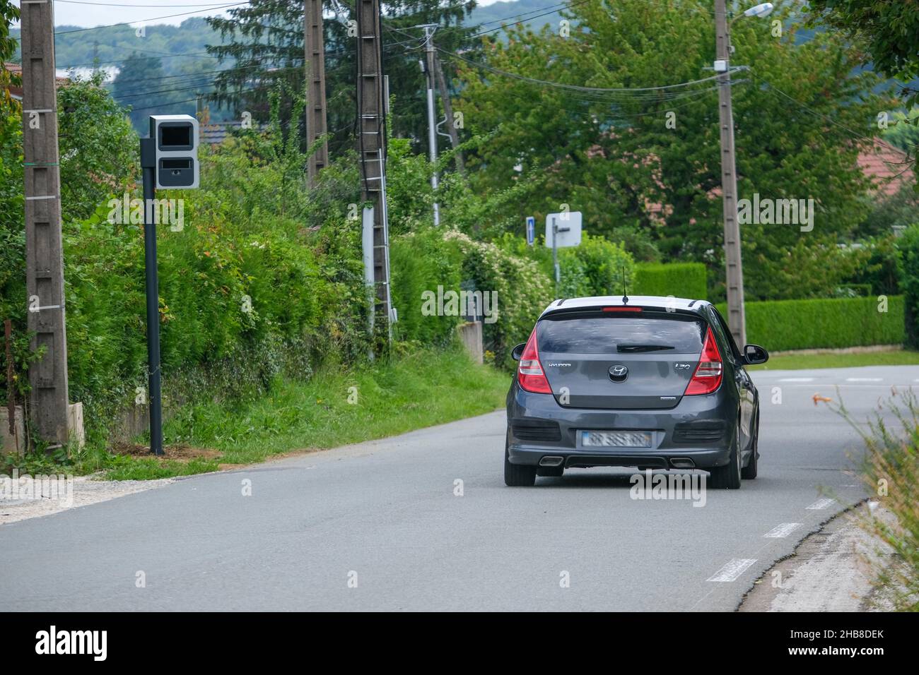 Fixed speed camera hi-res stock photography and images - Alamy