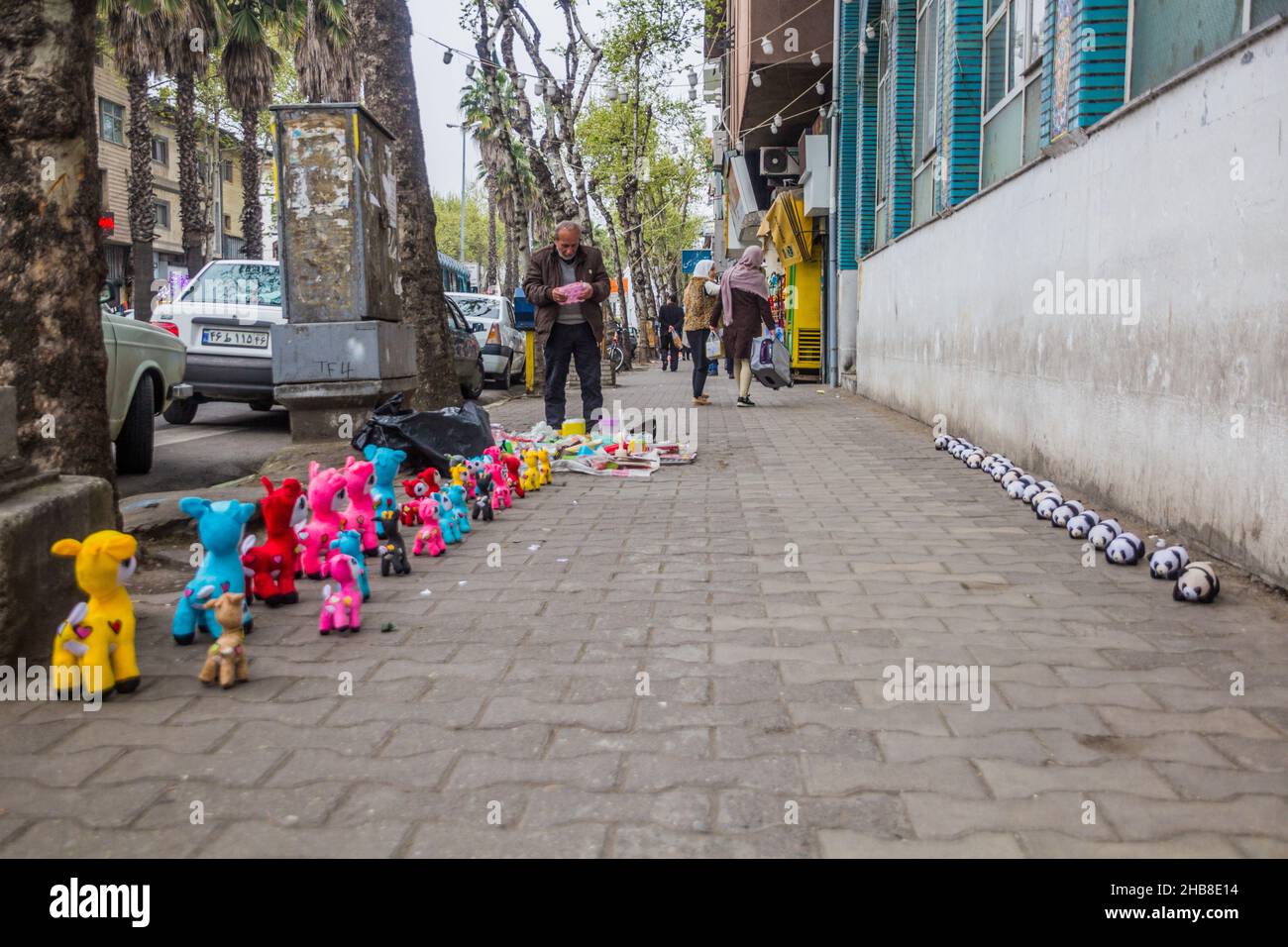 Footpath seller hi-res stock photography and images - Alamy