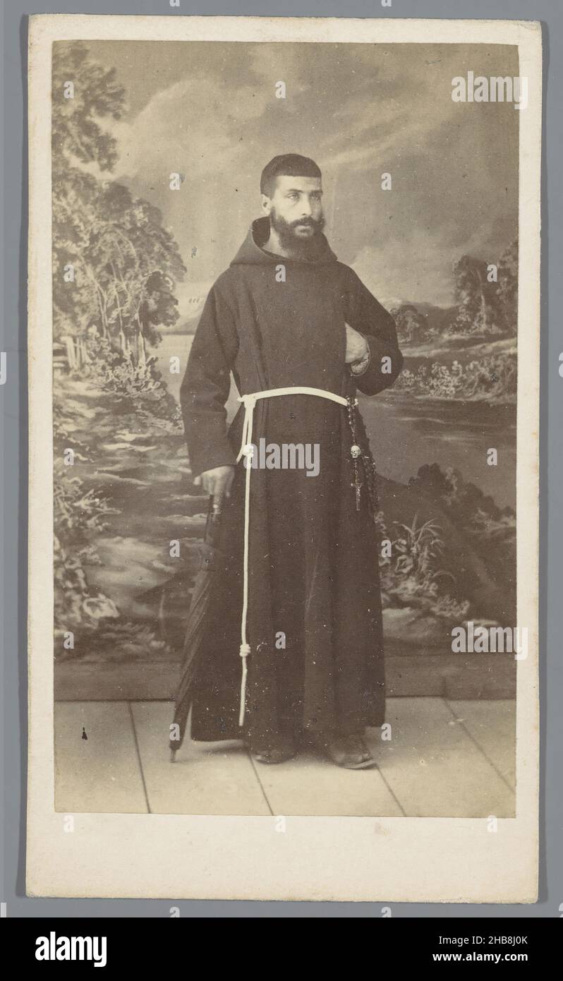 Capuchin monk hi-res stock photography and images - Alamy