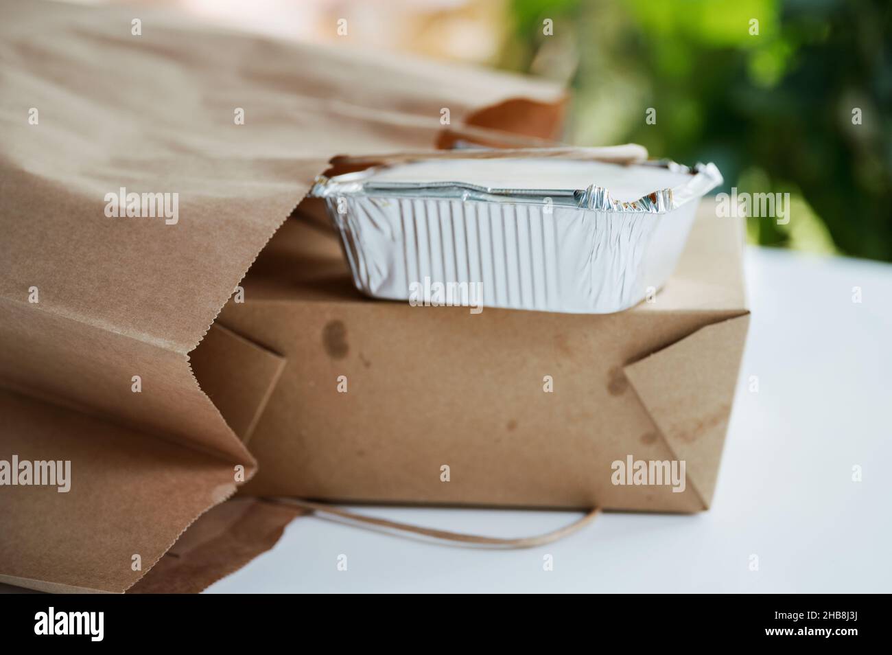 Take out containers hi-res stock photography and images - Alamy