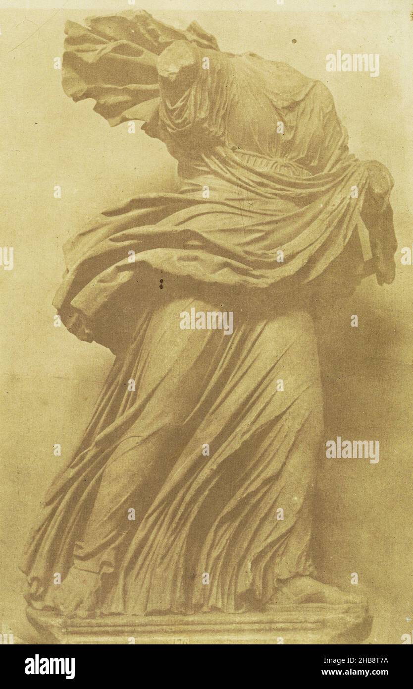 Niobe running hi-res stock photography and images - Alamy