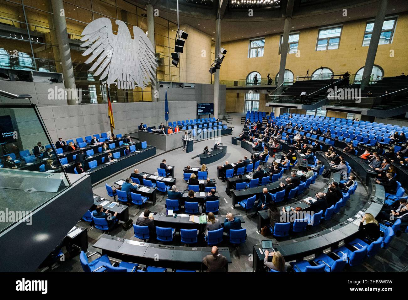 Berlin, Germany. 16th Dec, 2021. Members of the 20th Bundestag, the ...