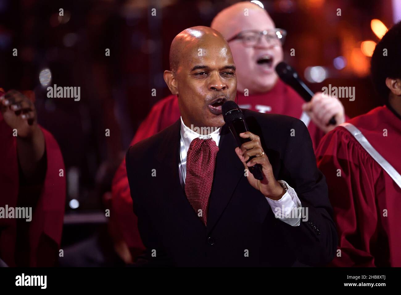 Virginia Union Gospel Choir feat. David Bratton the twenty-ninth ...