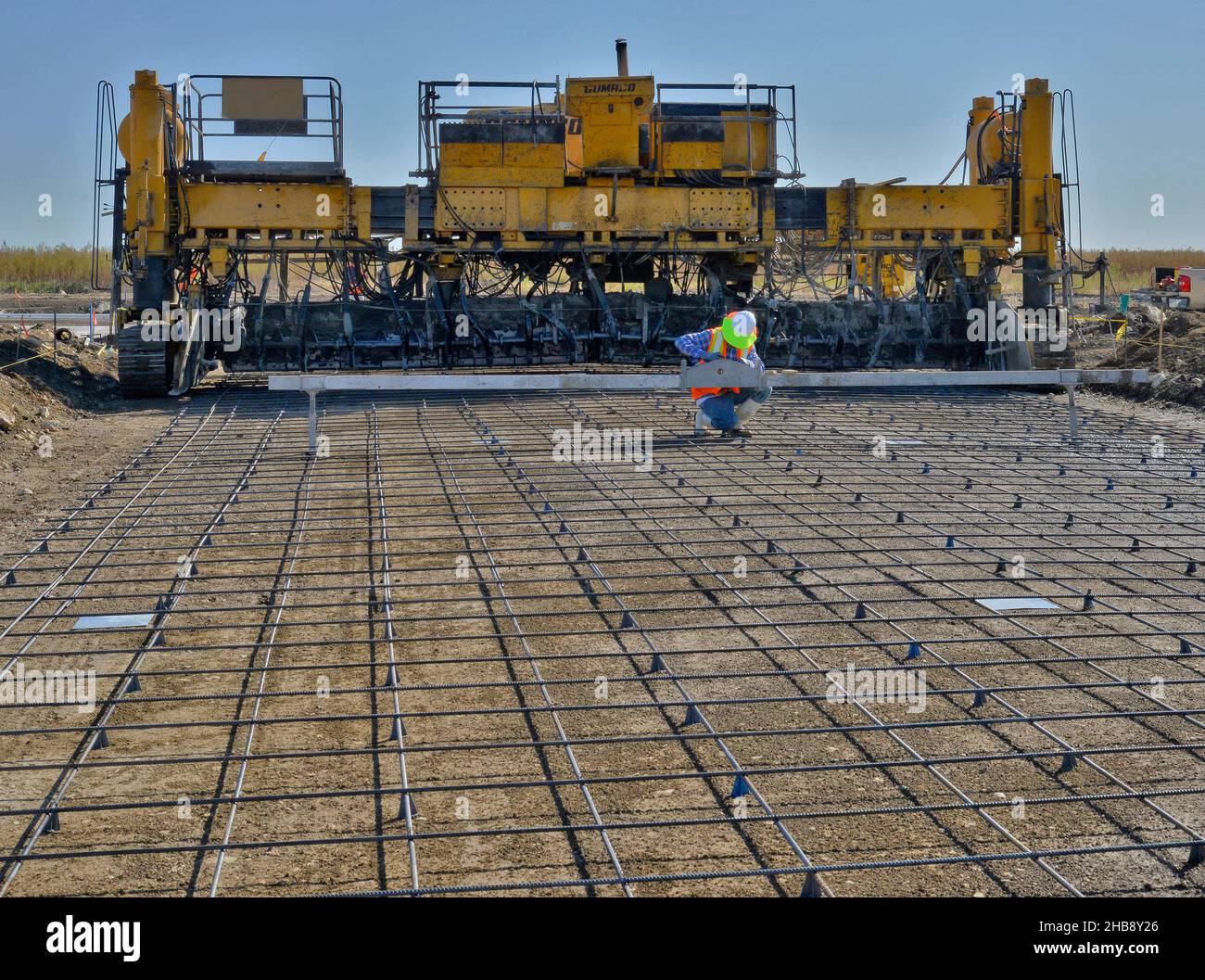 Heavy Commercial Construction of streets, highways and office buildings ...