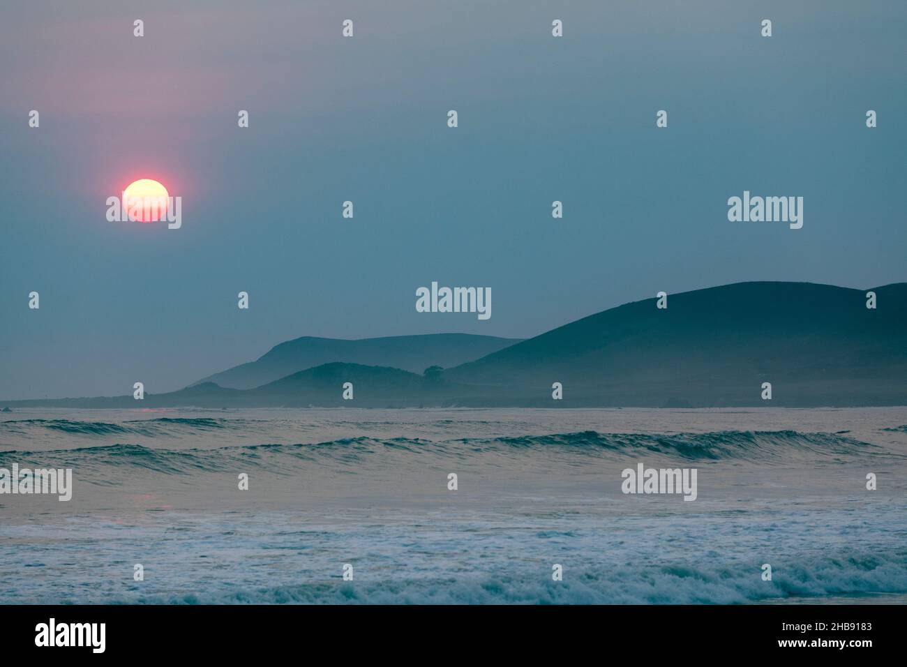 Cayucos beach hi-res stock photography and images - Alamy