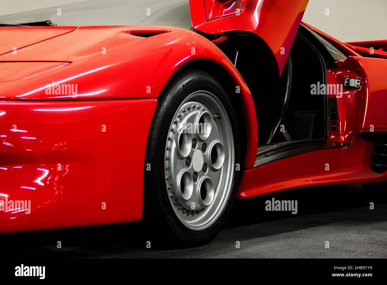 Lamborghini diablo red hi-res stock photography and images - Alamy