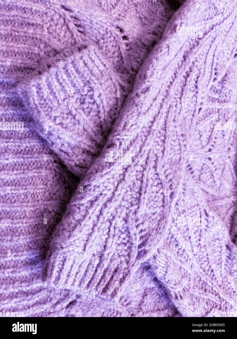Violet knitted surface close up, concept color of the year 2022 Stock ...