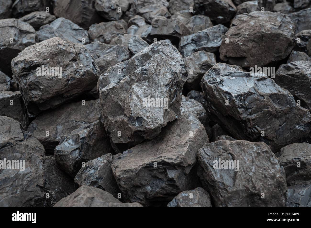 A heap of brown natural coal background Stock Photo - Alamy