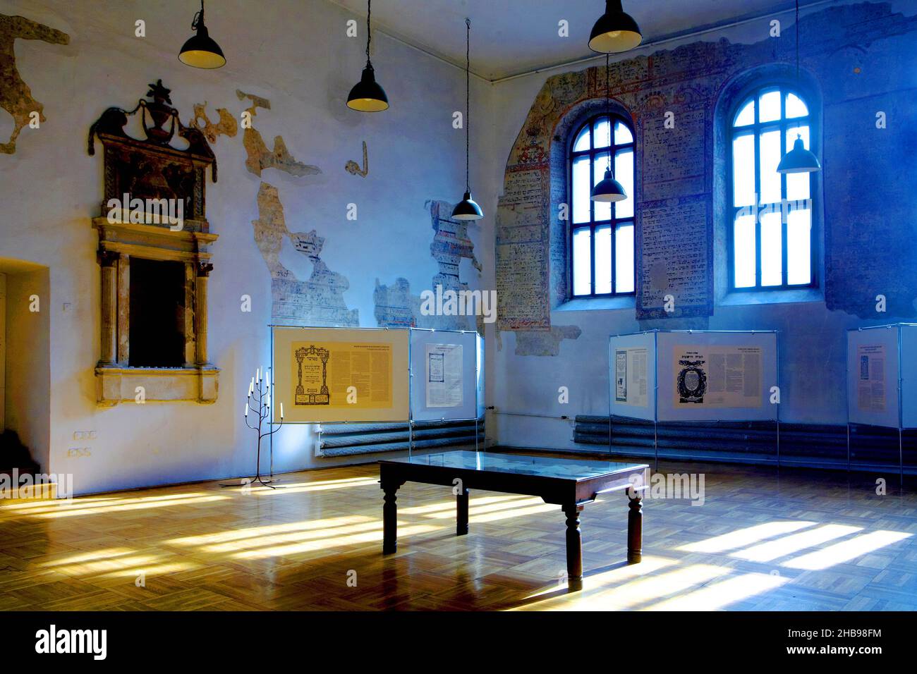 Poland, Cracow, Kazimierz, High synagogue Stock Photo - Alamy