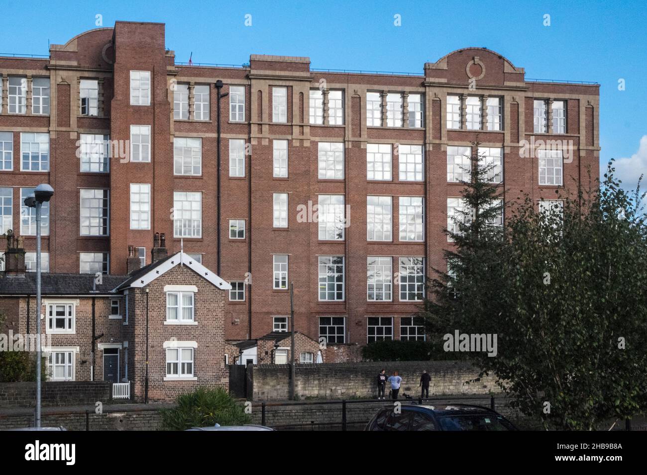 Leeds mill conversion hi-res stock photography and images - Alamy