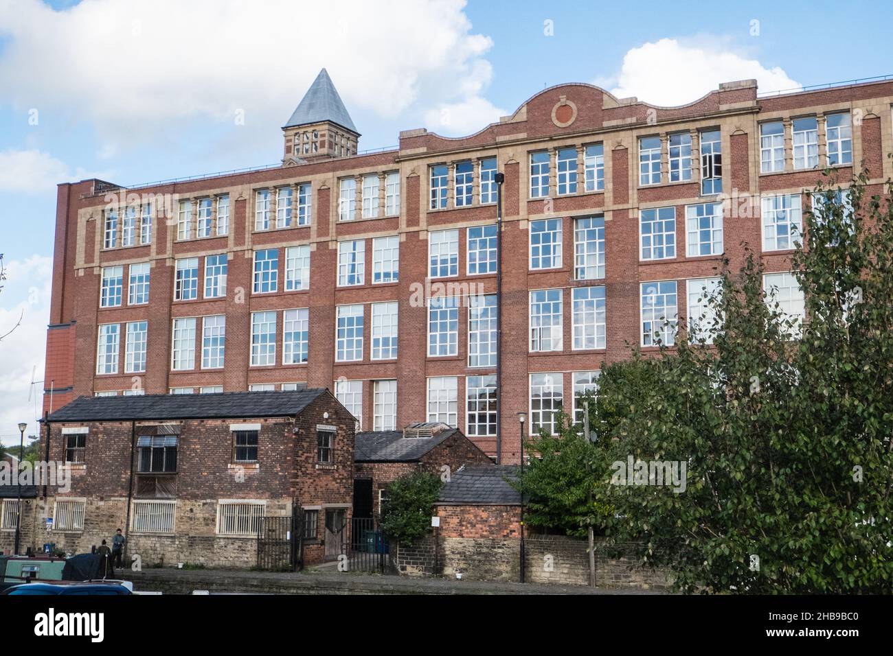 Cotton mill manchester canal hi-res stock photography and images - Alamy