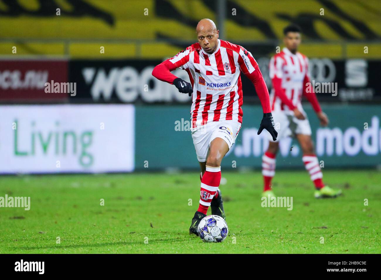 Kay tejan of top oss hi-res stock photography and images - Alamy