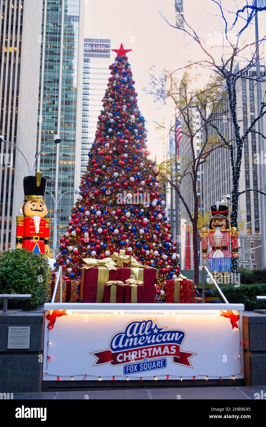 Holiday Christmas tree and Decorations on Sixth Avenue at Fox Square ...