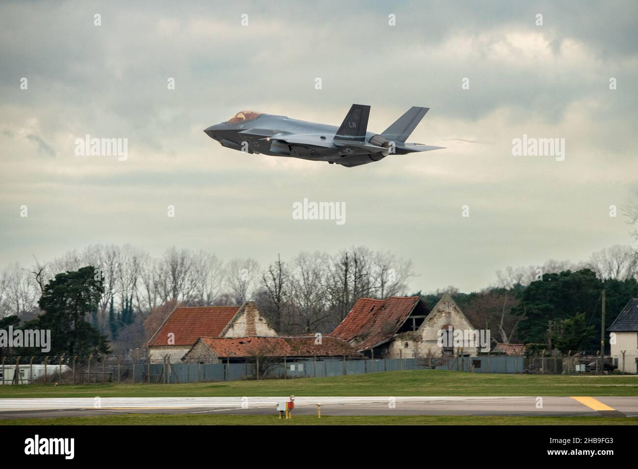 LN AF 19 5474 U.S. Air Force Lockheed Martin F-35A Lightning II of the ...