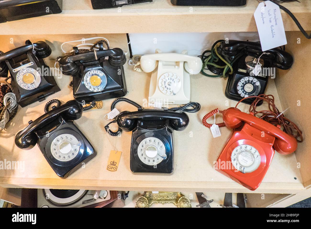 Candlestick telephones hi-res stock photography and images - Alamy