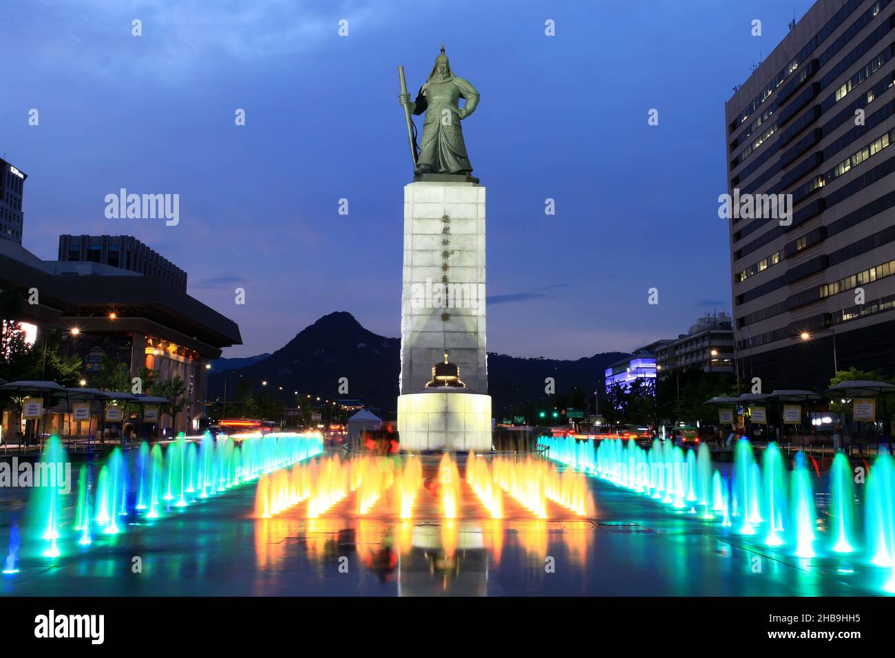The bronze statue of Admiral Yi Sun Shin in Seoul at night with the ...