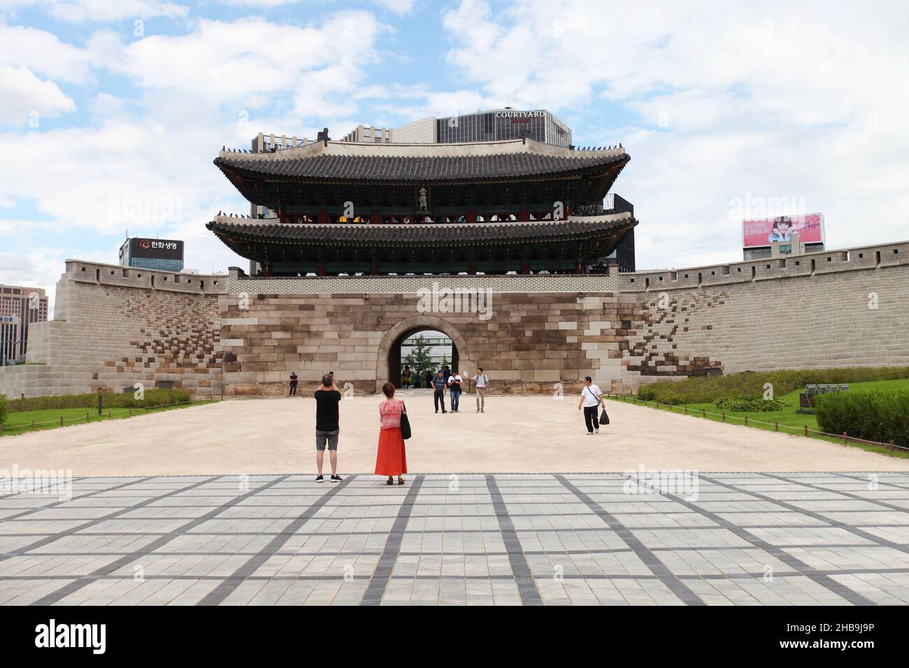The Namdaemun Gate or Sungnyemun Gate with several visitors. This ...