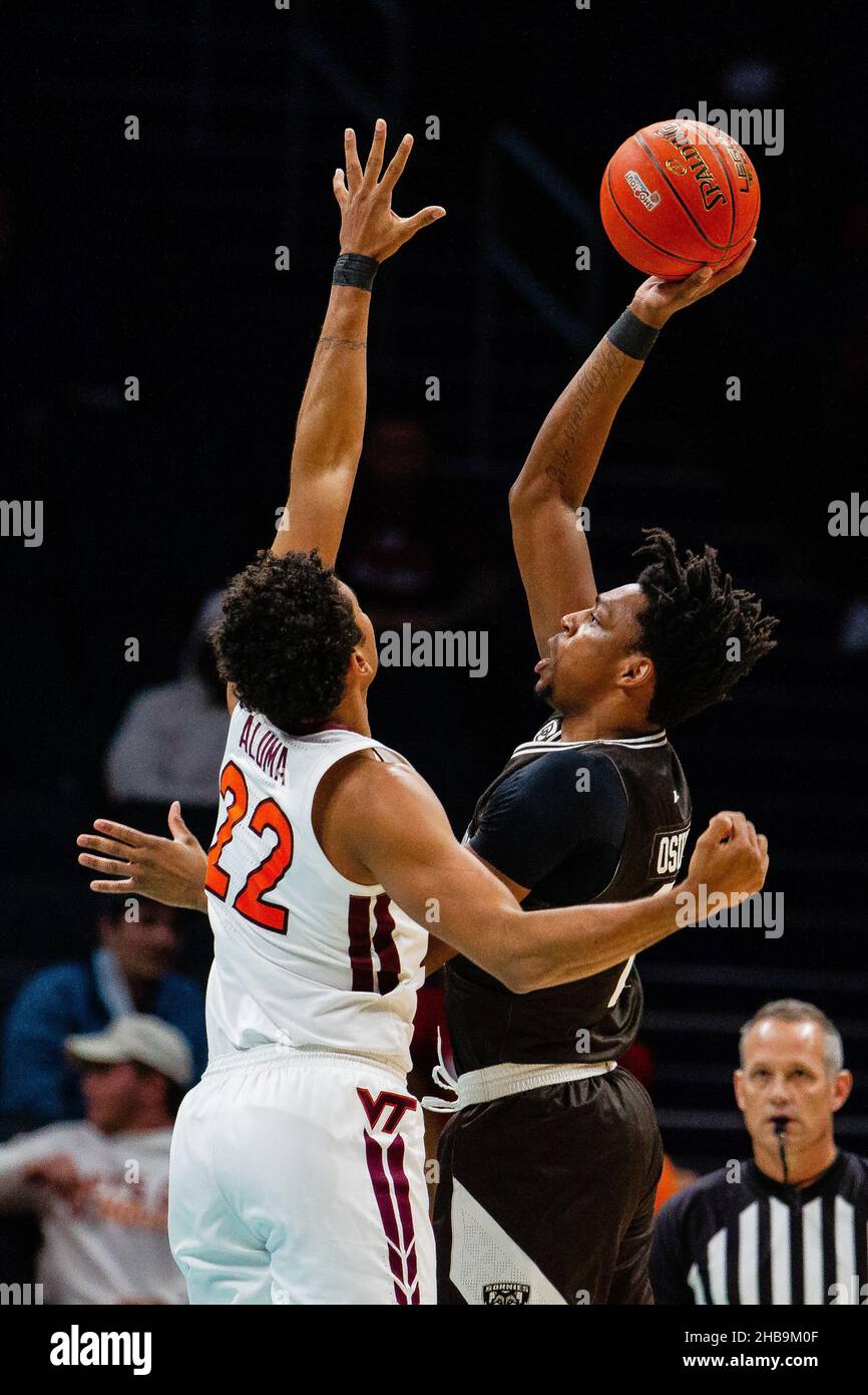 December 17, 2021: Virginia Tech Hokies forward Keve Aluma (22) guards ...
