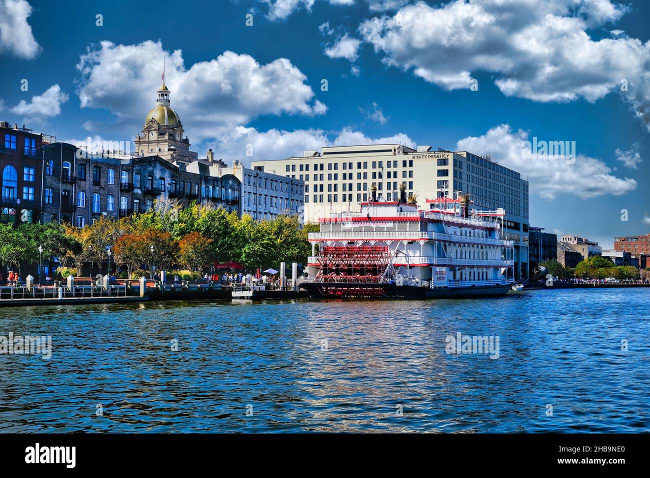 Georgia Queen at Savannah Dock Stock Photo - Alamy