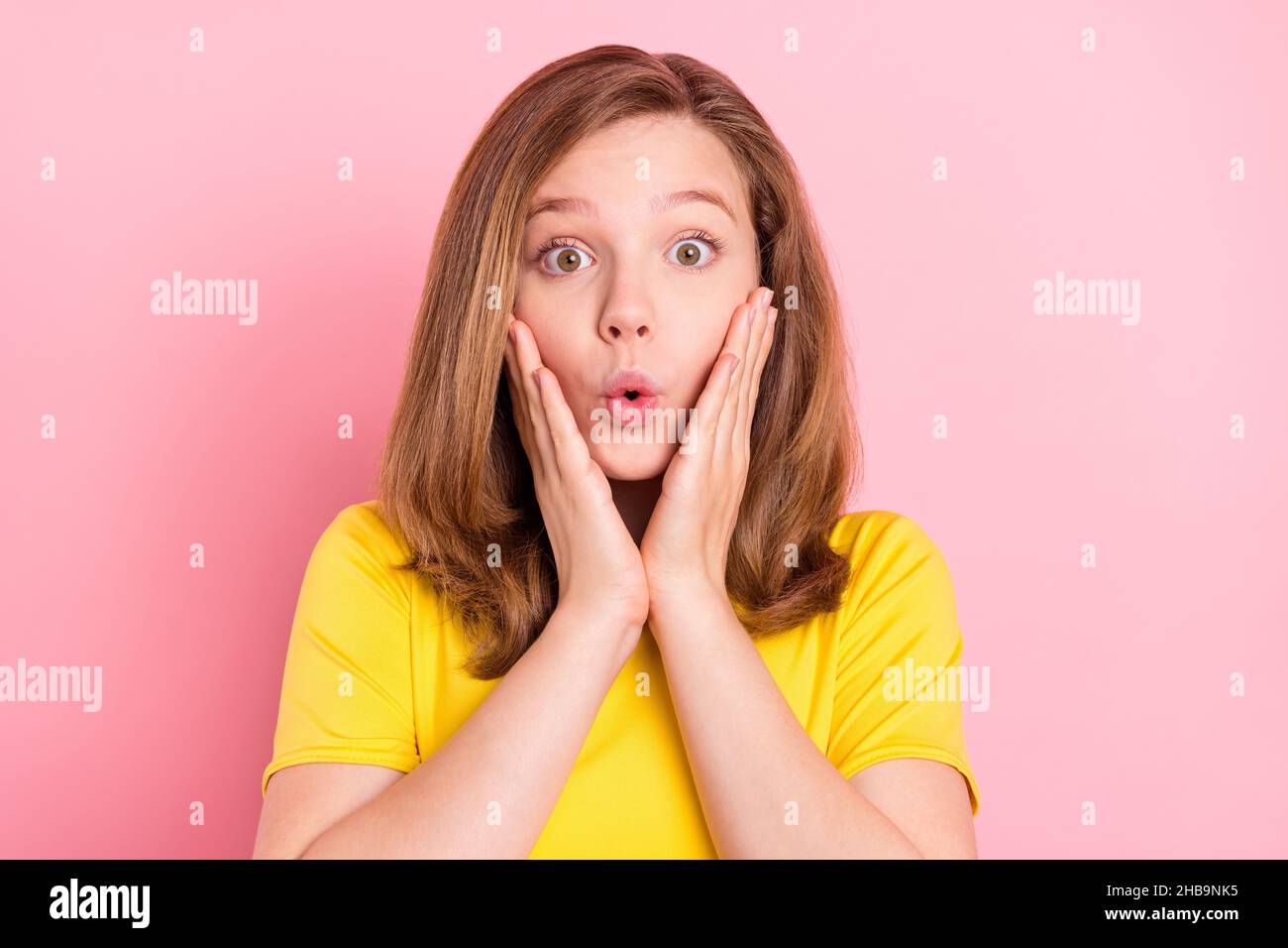 Child afraid to touch hi-res stock photography and images - Alamy