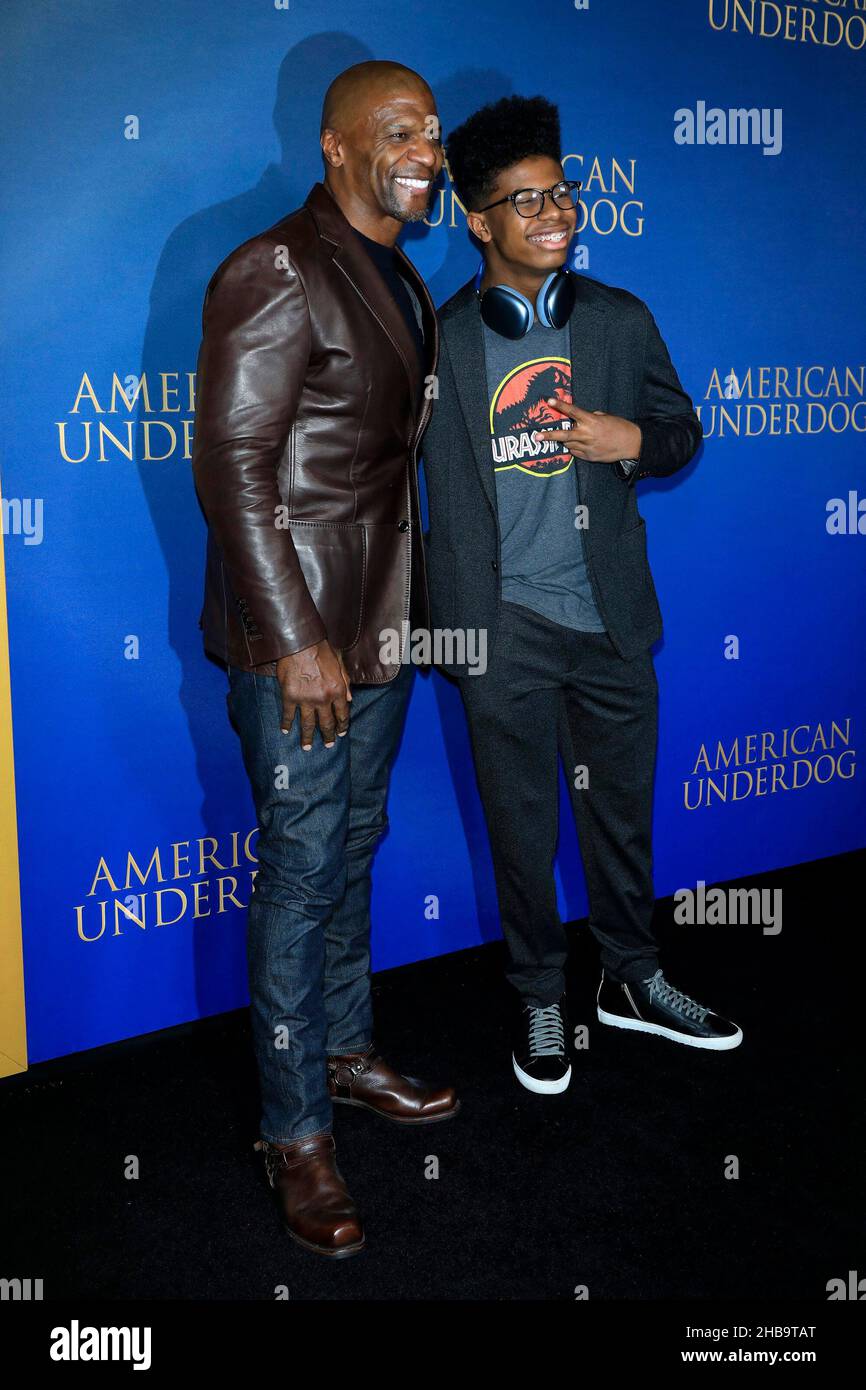 Terry crews and isaiah crews hi-res stock photography and images - Alamy