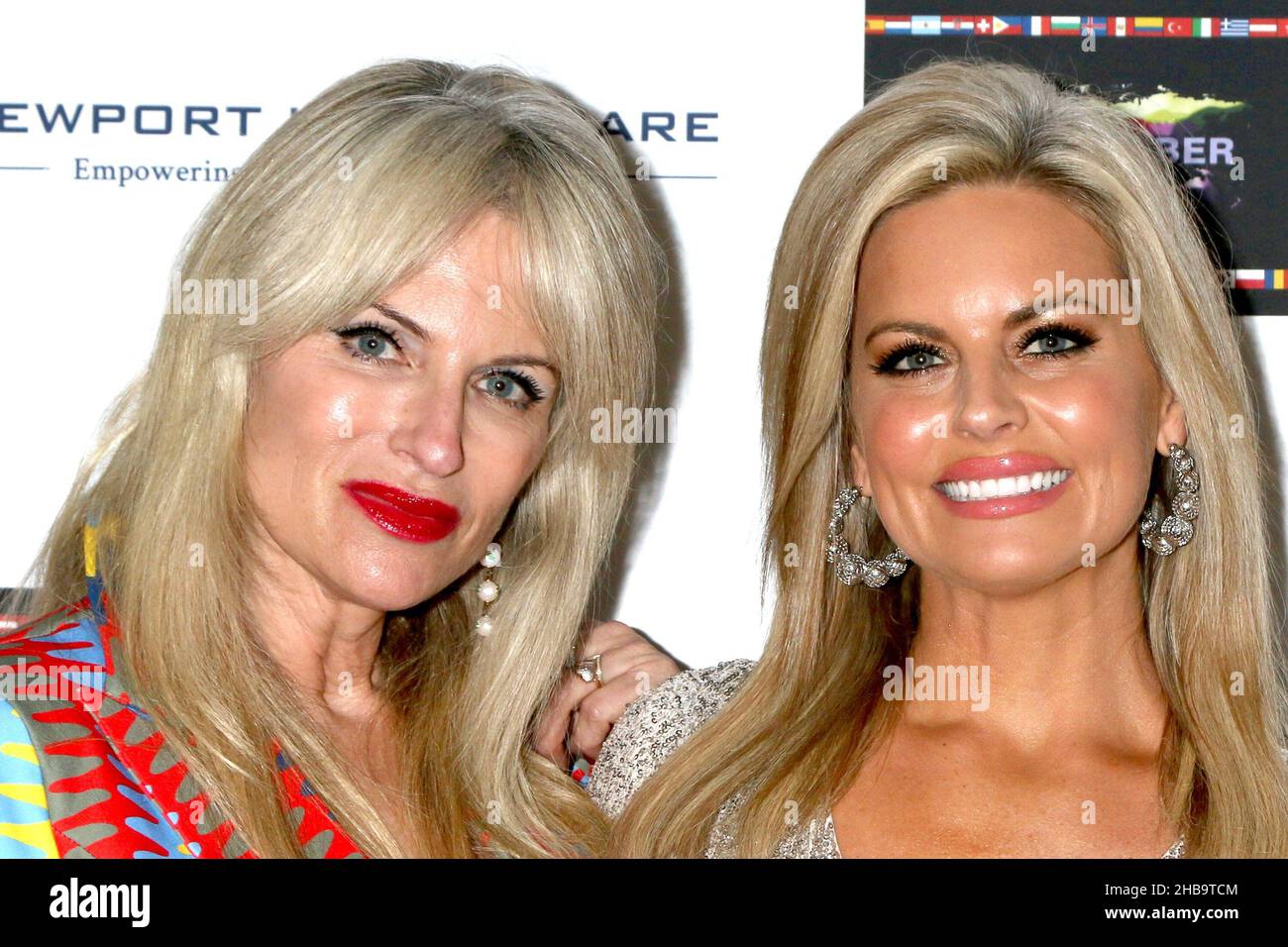 Los Angeles, CA. 15th Dec, 2021. Ahbra Kay Schiff, Courtney Friel at ...