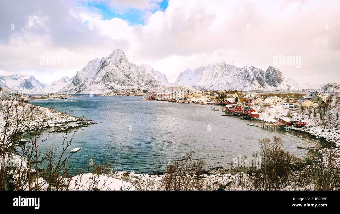 Norwegian snowy landscape hi-res stock photography and images - Alamy