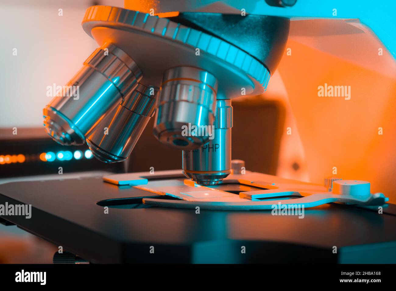 Trinocular microscope hi-res stock photography and images - Alamy